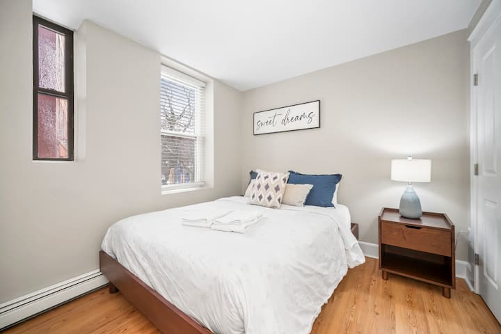 Superb 2brm/1bath Heart Of North End Boston - Boston, MA