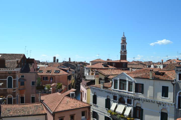 Vista Mozzafiato In Palazzo Veneziano Del 1500 - Santa Lucia Station - Venice