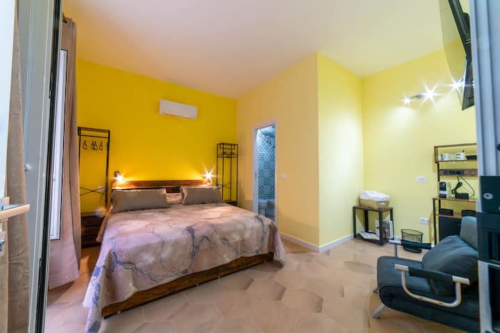 B&b Aurea è La Vostra Casa Lontano Da Casa. - Marina di Camerota