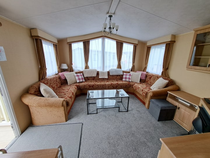 The Wild Brown Trout Caravan - Aberdovey