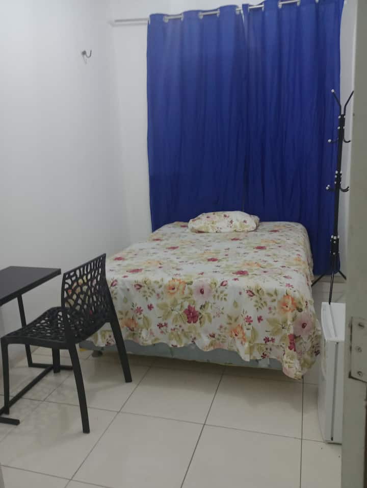 Casa Com 1 Quarto, Sala, Terraço, Banheiro - Teresina