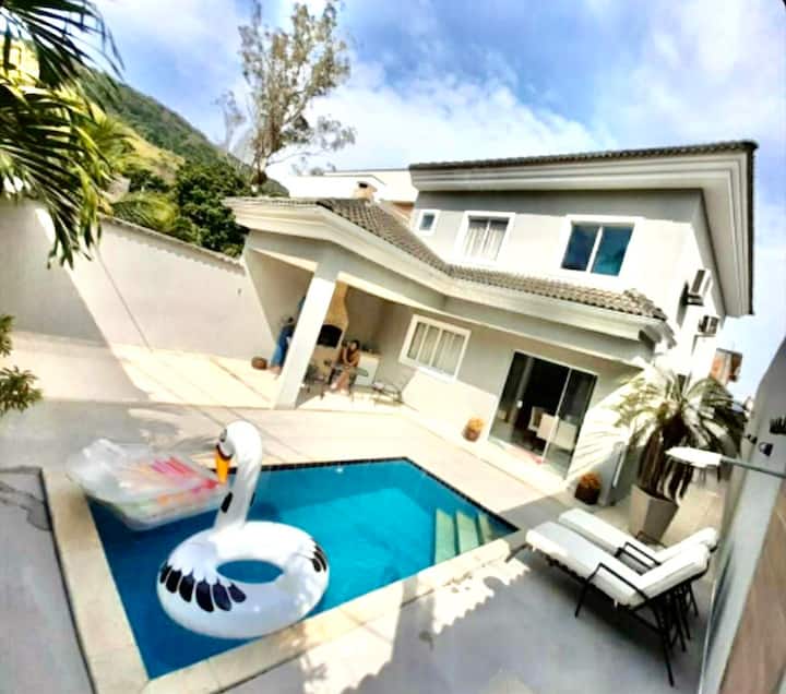 *Casa Maravilhosa Em Condomínio Fechado Recreio* - Recreio