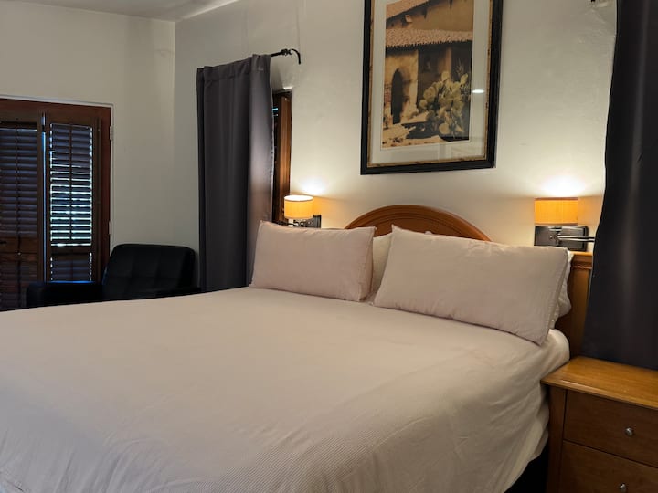 Poolside At The Beach! - Santa Barbara, CA