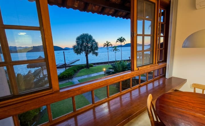 Apartamento Com Vista Para O Mar | Angra Dos Reis - Angra dos Reis