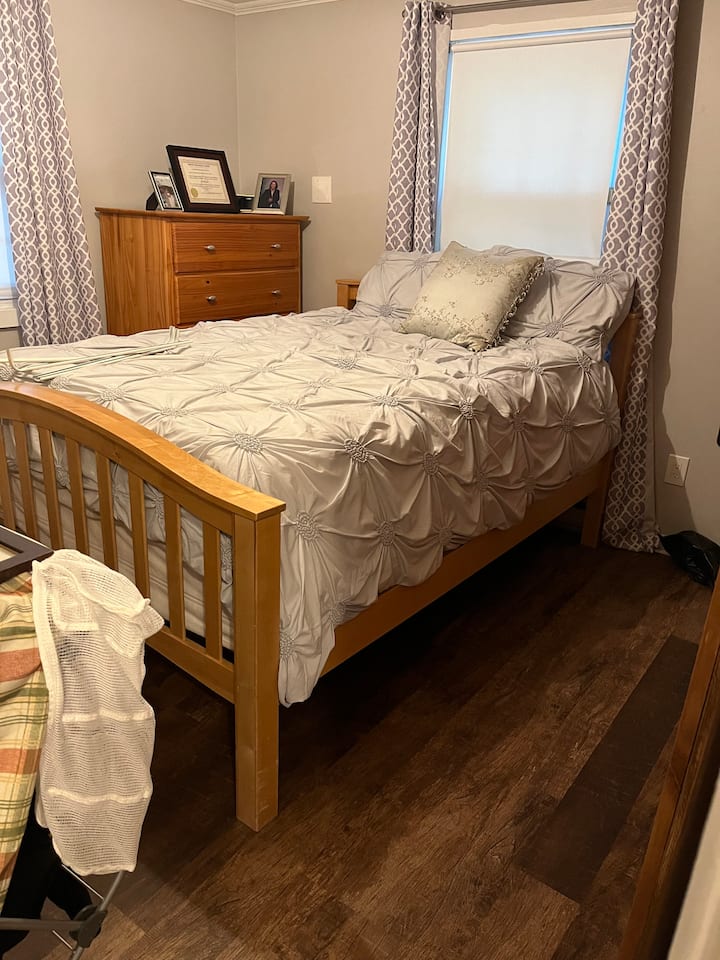 Mom’s Cafe - Salem, NH