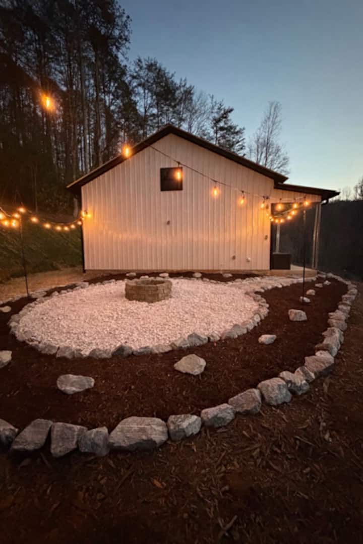 Granny's Place - Lake Jocassee
