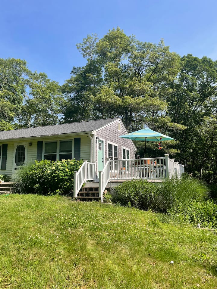House In The Forest - 10 Minutes To Beach - Charlestown, RI