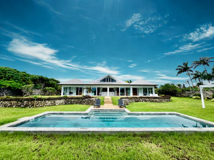 Villa Marley I Vanuatu Luxury Holiday Homes - Vanuatu