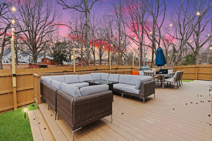 5br New Home W/ Hot Tub & Game Room - Sleeps 16 - 