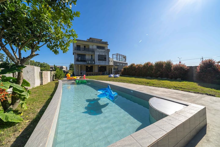 涵云包棟民宿～太魯閣Villa5房20人/唱歌/電麻桌x2/水池/多功能撞球桌/廚房設備/戶外烤肉 - Xincheng Township