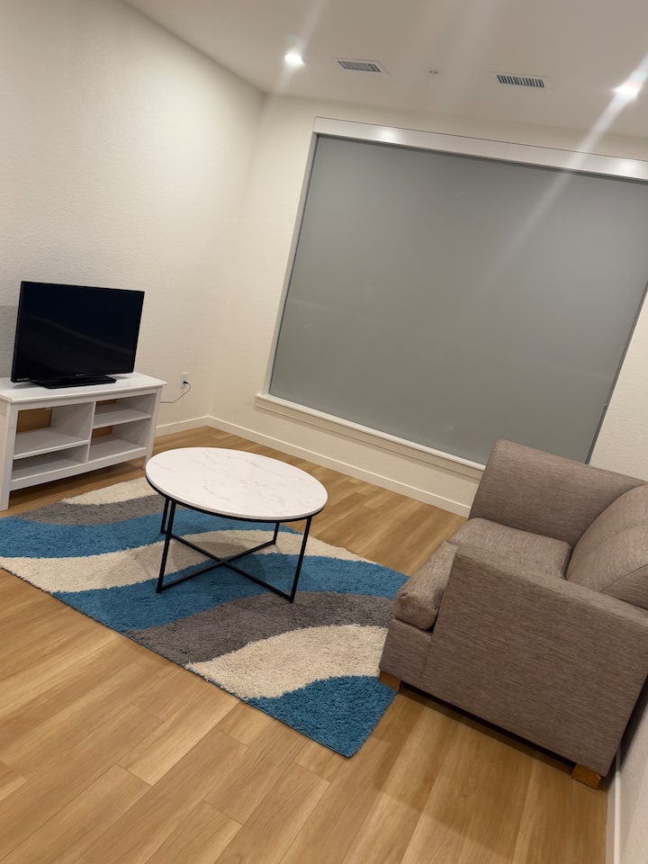 Cozy Mile High Getaway - Aurora, CO