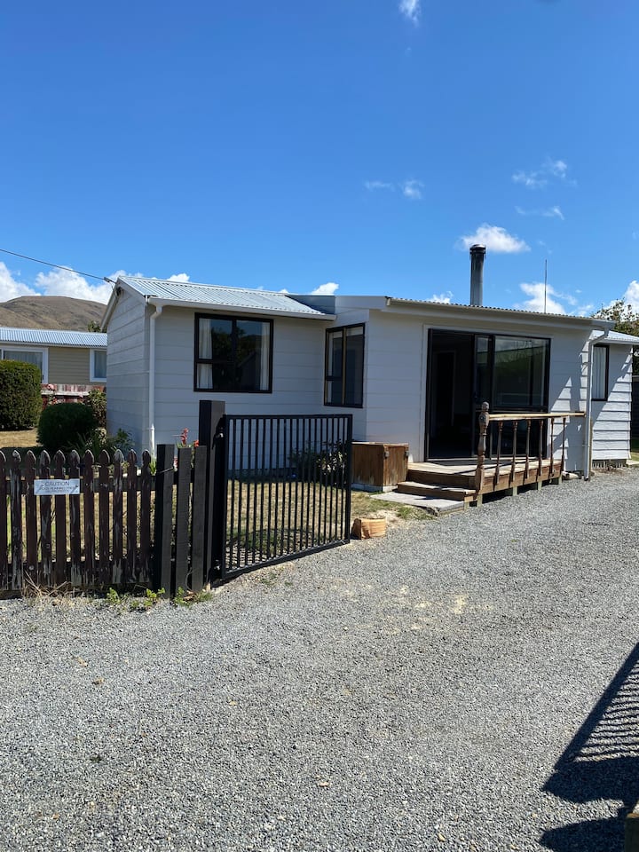 The Weekender - Otematata