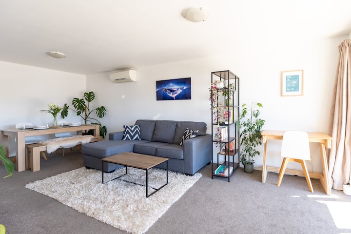 Alpine View Escape – Lake & Mountain Views - Queenstown