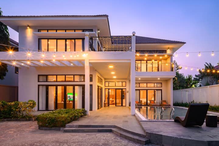 Villa 5 Phòng Ngủ, Sang Trọng Tiện Nghi - Tỉnh An Giang