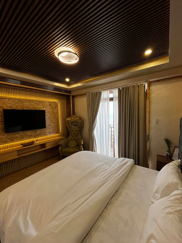 The Baywalk Sunset Resort 
"Sunset Twilight" - Agoo