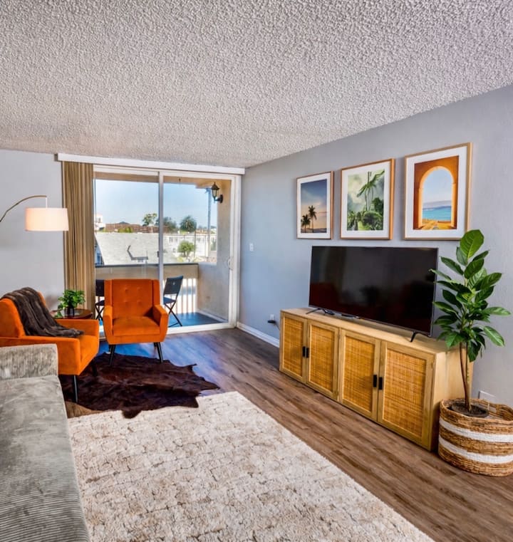 Stylish 1bed/1bath Ocean View W 1 Parking Space - Torrance, CA