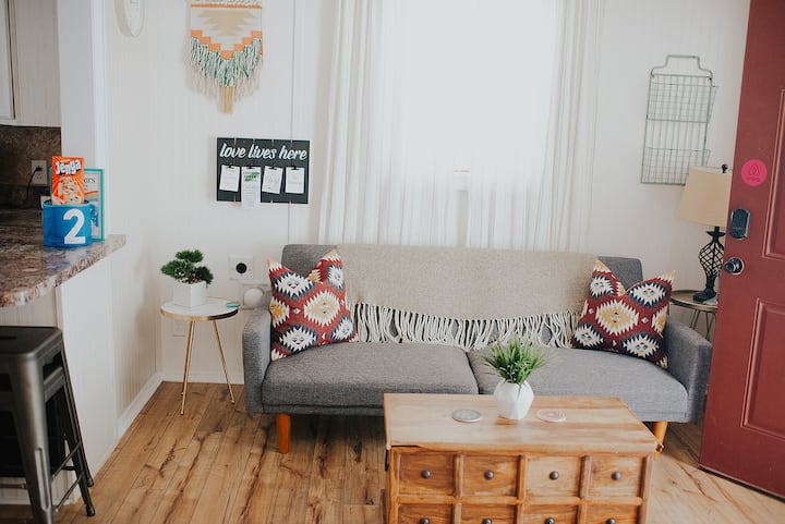 Carlsbad Getaway - Cozy Casita - Carlsbad, NM