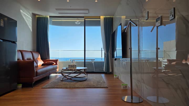 Espace Neuf 2026 Avec Vue Mer Sur Beomseom - South Korea