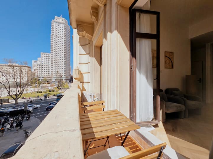 2 Piso Con Terraza Y Vistas A Plaza De España -