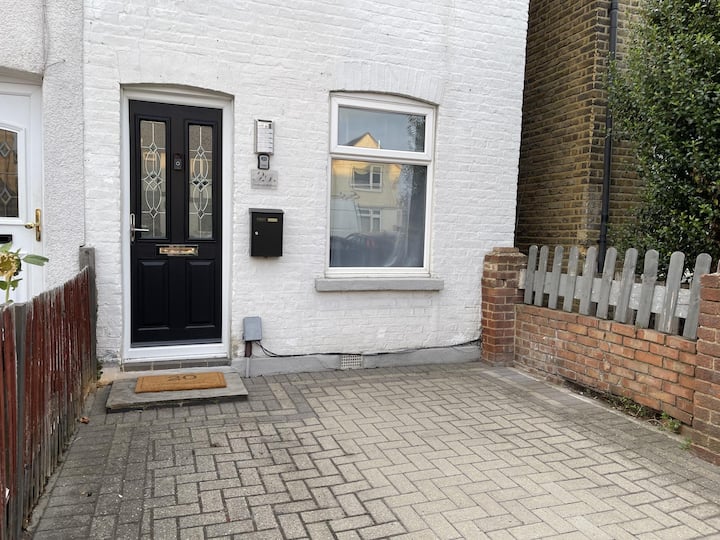 Dartford Comfort Retreat - Kent