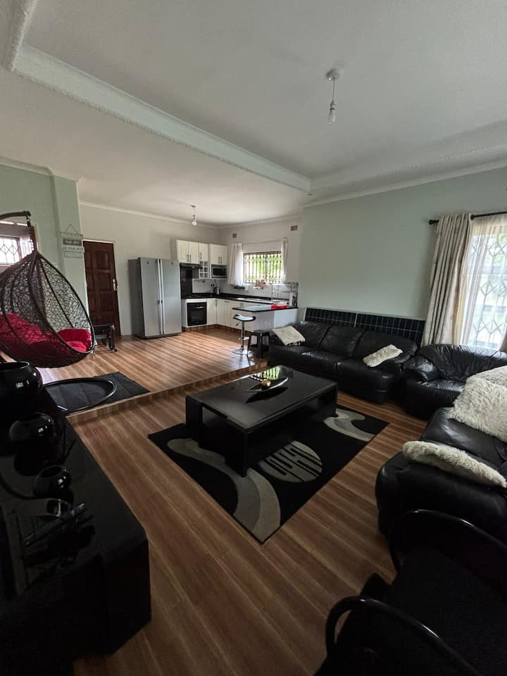 Area 43 Serene Guest-house - Lilongwe