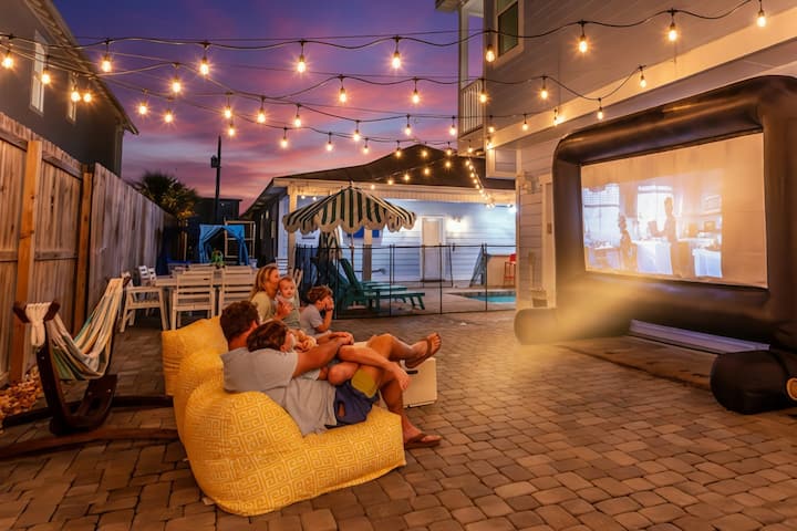 Special Heated Pool • Gameroom Beach Movie Theatre - Destin, FL
