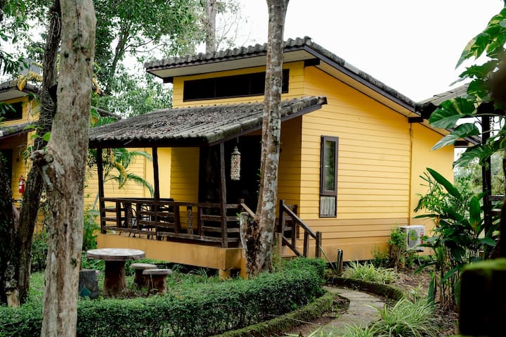 Garden View Bungalow For 2 In Koh Chang - Ko Chang