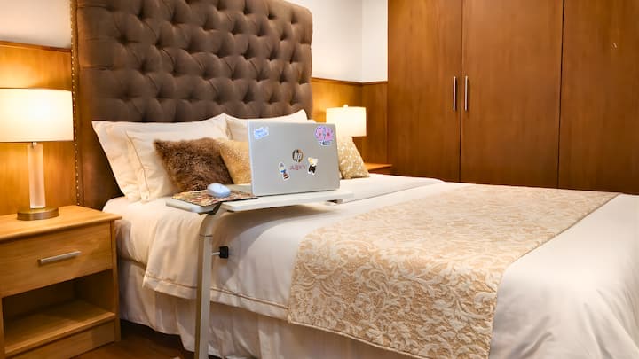 Luxury Apt W/ Panoramic Views — 5 Min To Airport - Guatemala City