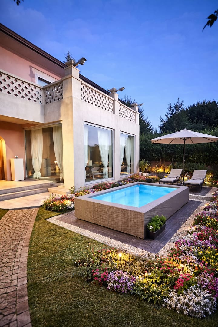 Exclusive Villa Facings The Sea, Elevator, Fitness - Forte dei Marmi