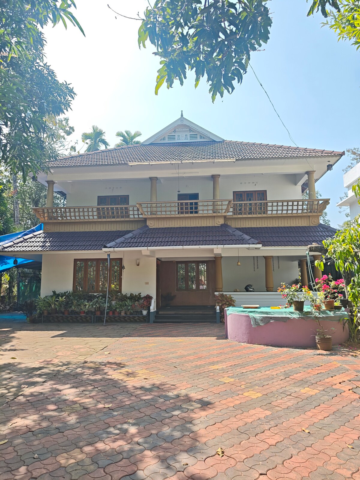 Séjour authentique au Kerala sur la route Kochi–Munnar - Maisons à ...