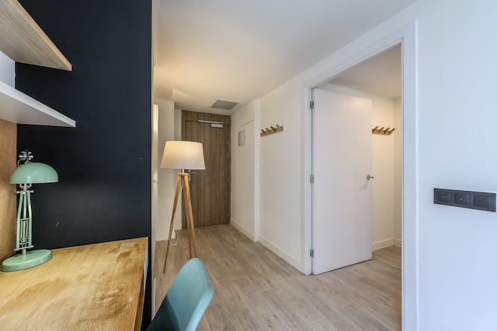 Habitación Cuádruple Atocha - Baño Privado - Madrid