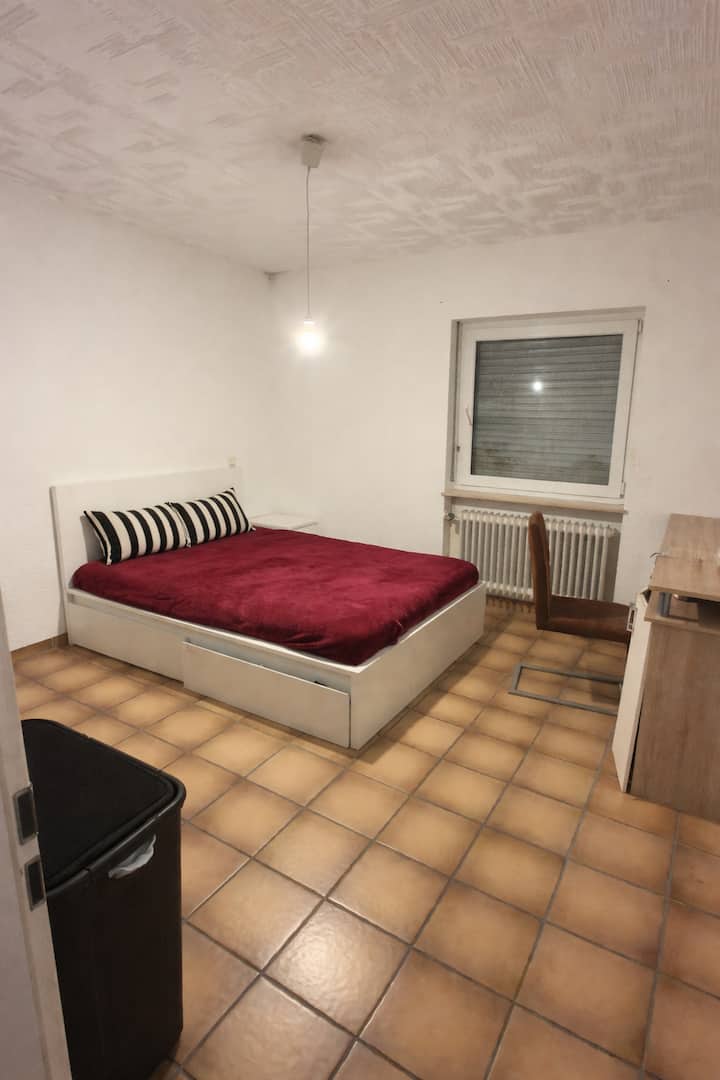 A Room In Shared Apartment - Saarbrücken