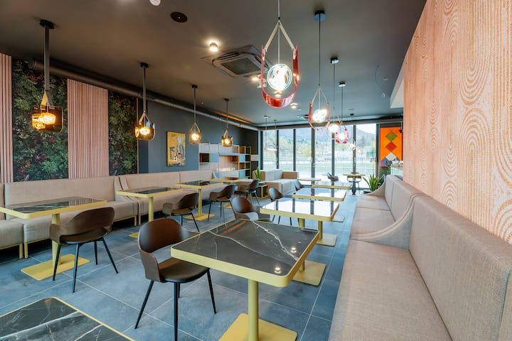 Нови  апартаменти за 2 гости с безплатен паркинг - Sofia