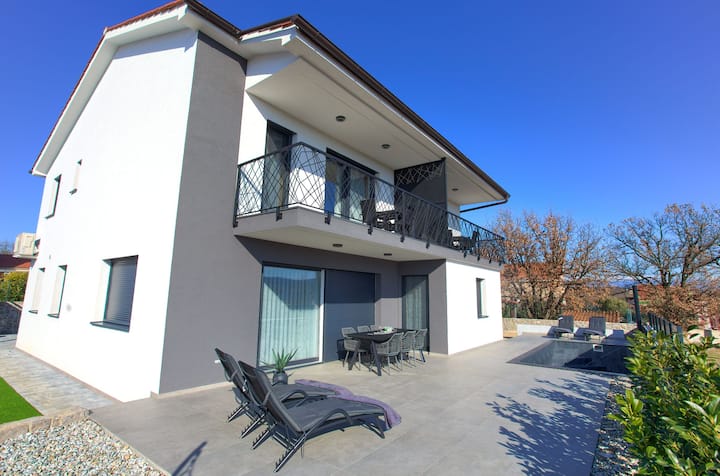 A Peaceful Luxury Apartment With Pool 2 Persons - Krk