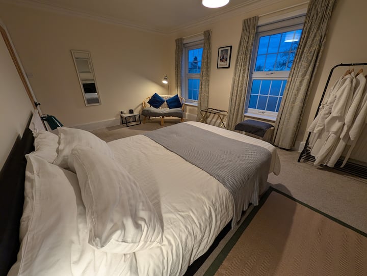 Bright And Restful Village Home - Faversham