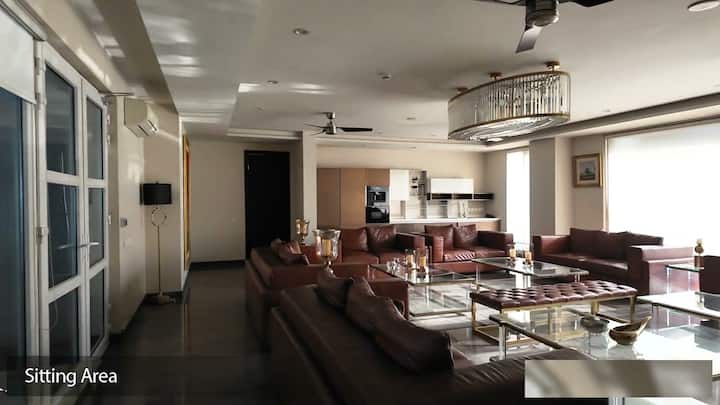 Luxury Furnished Apartment In Prime Gulberg Iii - Lahore