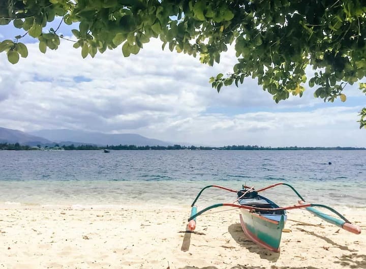 Beachside Escape | Studio Room In Zambales - Cabangan