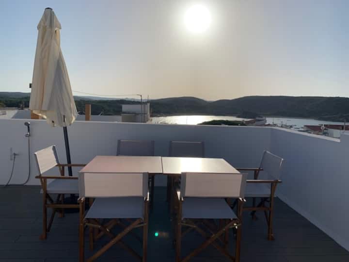 Apartment In Es Grau With Roof Terrace Sea Views. - Mahón