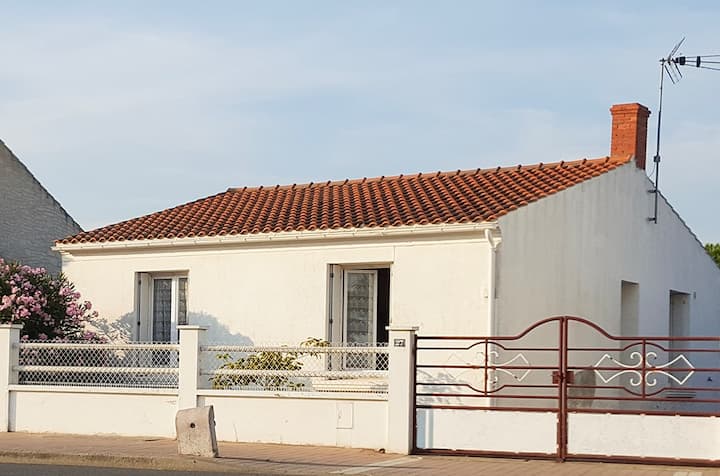 Maison De Famille- Face Au Plan D'eau - L'Aiguillon-sur-Mer