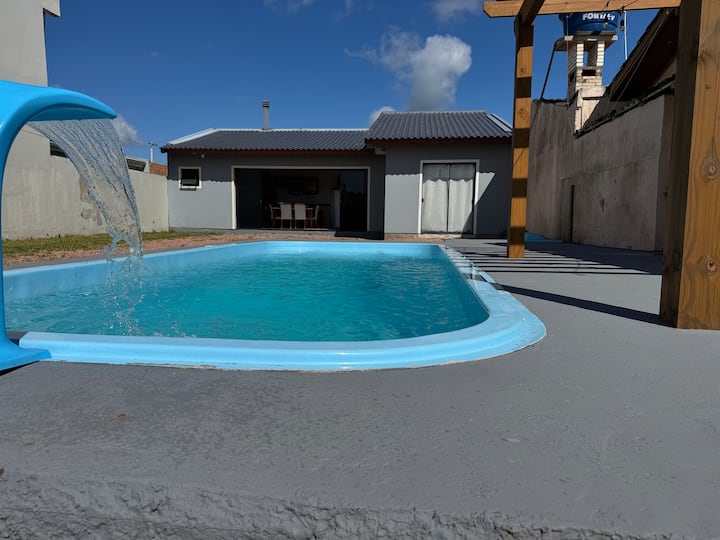 Casa Completa, Perto Da Praia. - Tramandaí
