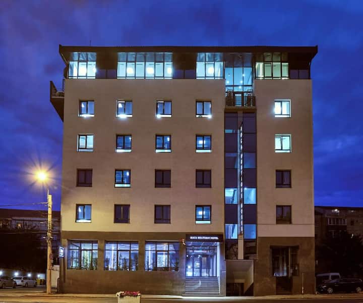 Hotel Boutique Modern Pentru Orice Sejur - Timișoara