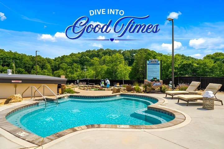 Smoky Mountains 6br Cabin | Pool, Ps5 & Sleeps 24 - Sevierville, TN