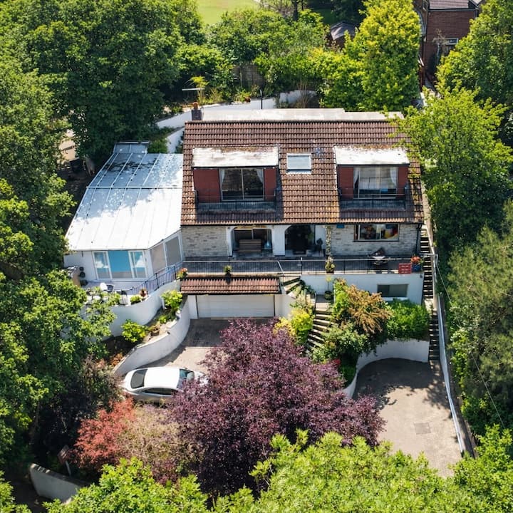 Indoor Heated Pool - Large Family Home - Nr Beach - Bournemouth