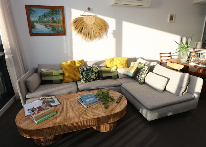 Stkilda Sunset & Ocean Views•stylish 2br Apartment - St Kilda