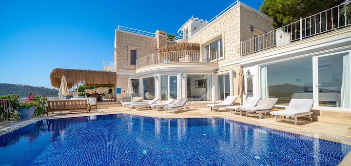 Muhteşem Deniz Manzaralı  ÖZel Havuzlu Lüks Villa - トルコ