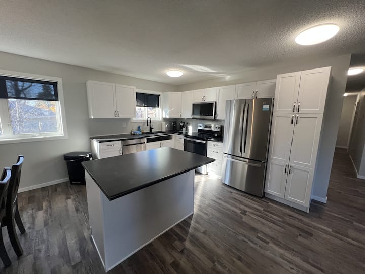 The Hegland Hideaway - La Ronge