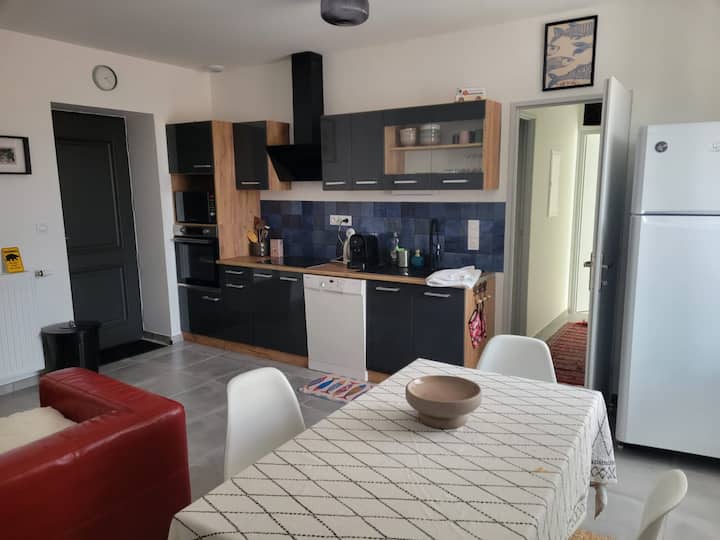 Appartement Cosy - Bien éQuipé -Au Calme. - Ampuis