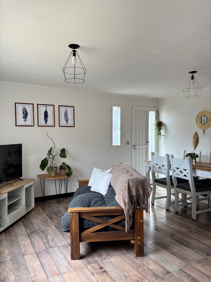 Casa Remodelada Con Amor En Bariloche• - Argentina