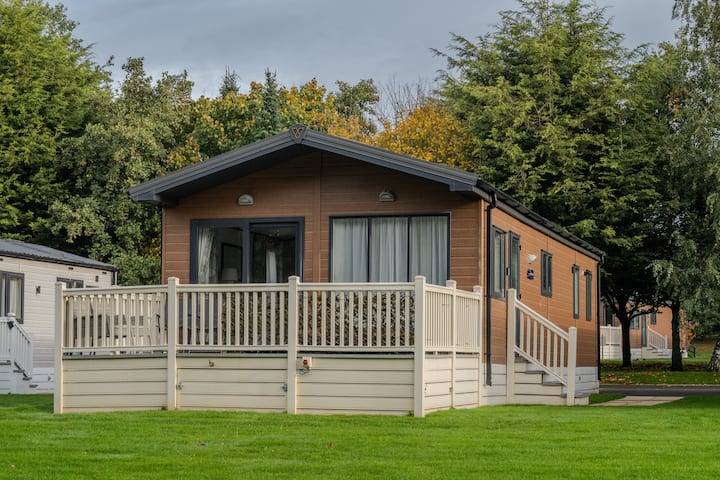 Beck Lodge With Hot Tub - Pocklington
