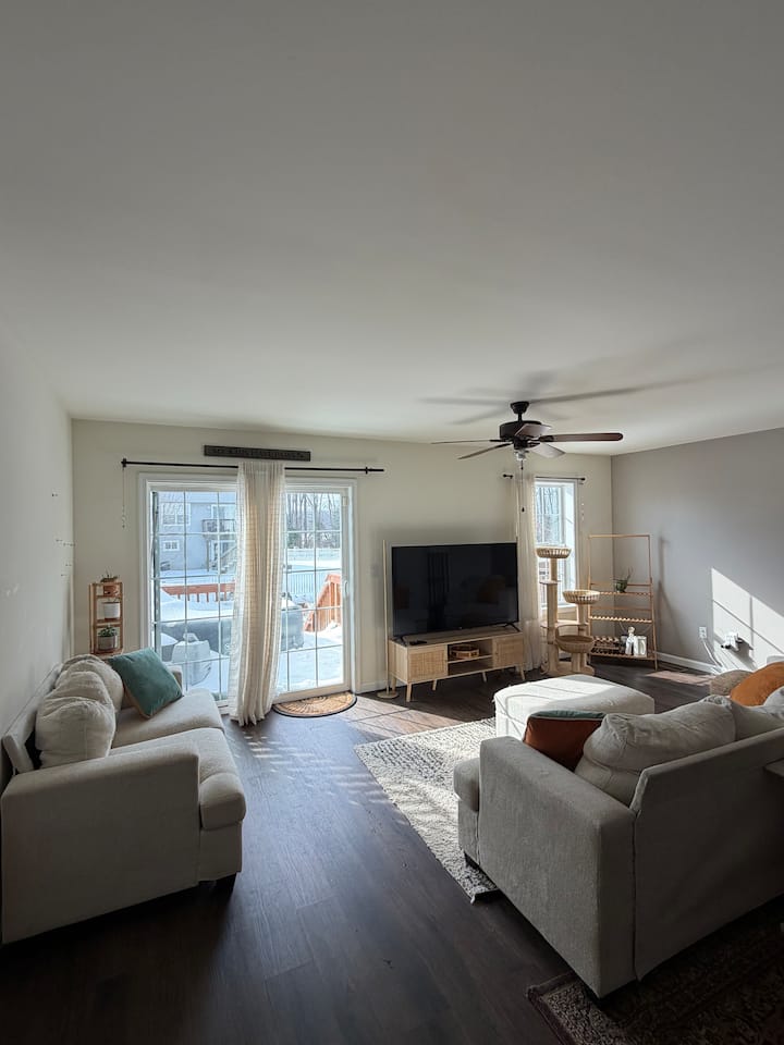 Cozy Home Close To Downtown Dover - Dover, DE